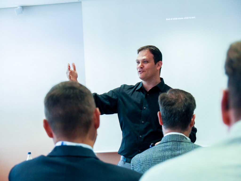 Hult faculty's new book on AI becomes instant hit on Amazon | Hult ...