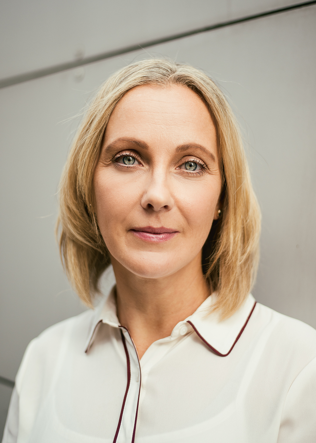 Hult Alumni Magazine 2020: Hopes & Fears in the Age of Automation ...